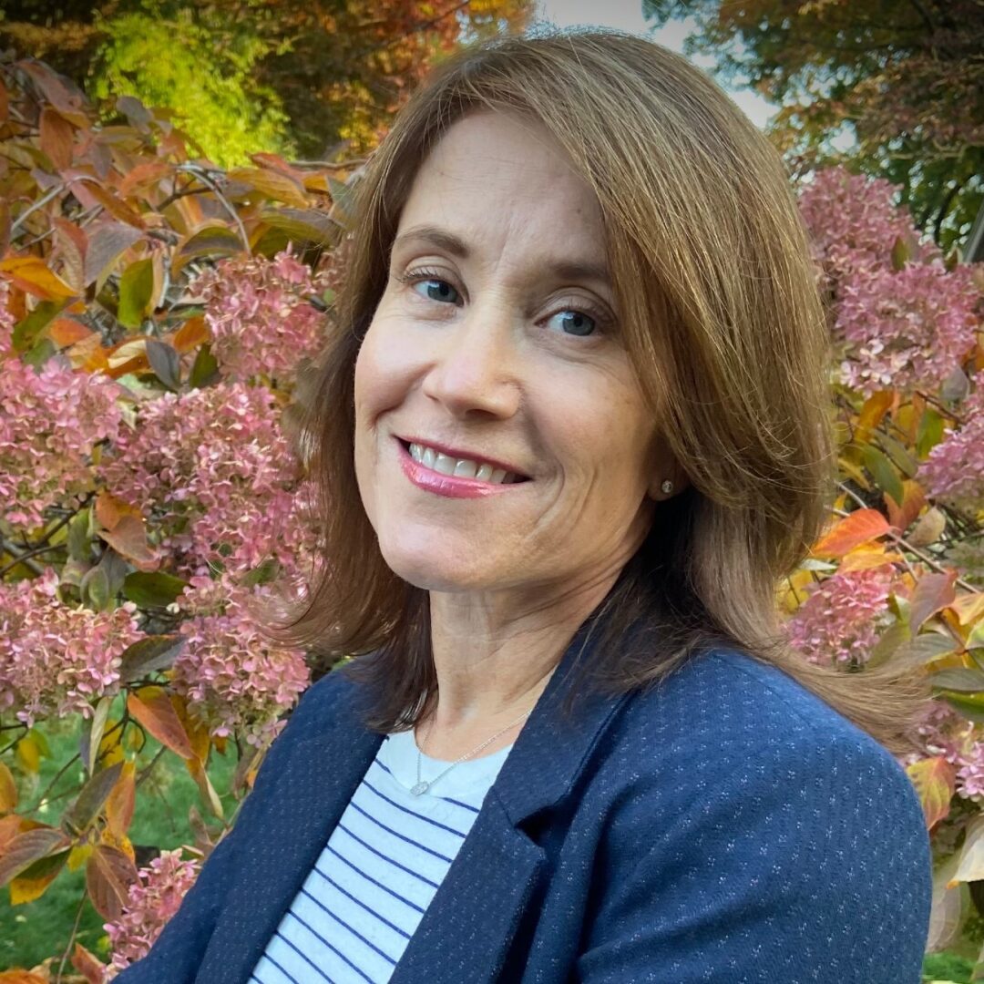 Meet the Team - Helen Brown Group